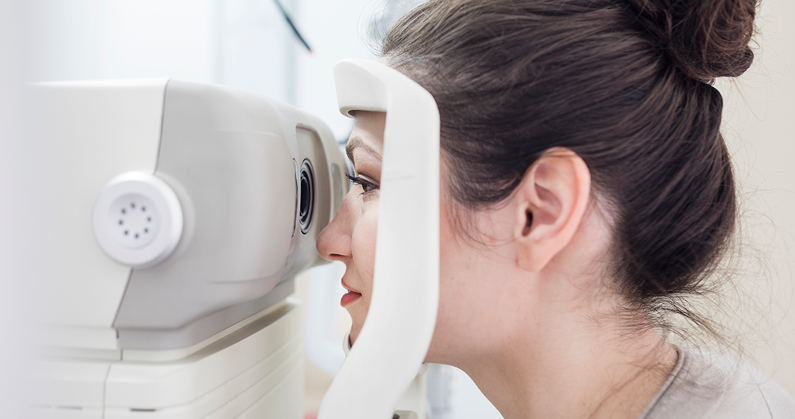 O que é microscopia especular? – Hospital de Olhos Limongi